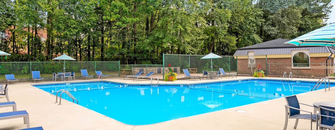 Pet Friendly apartments in Durham, NC | Chapel Tower